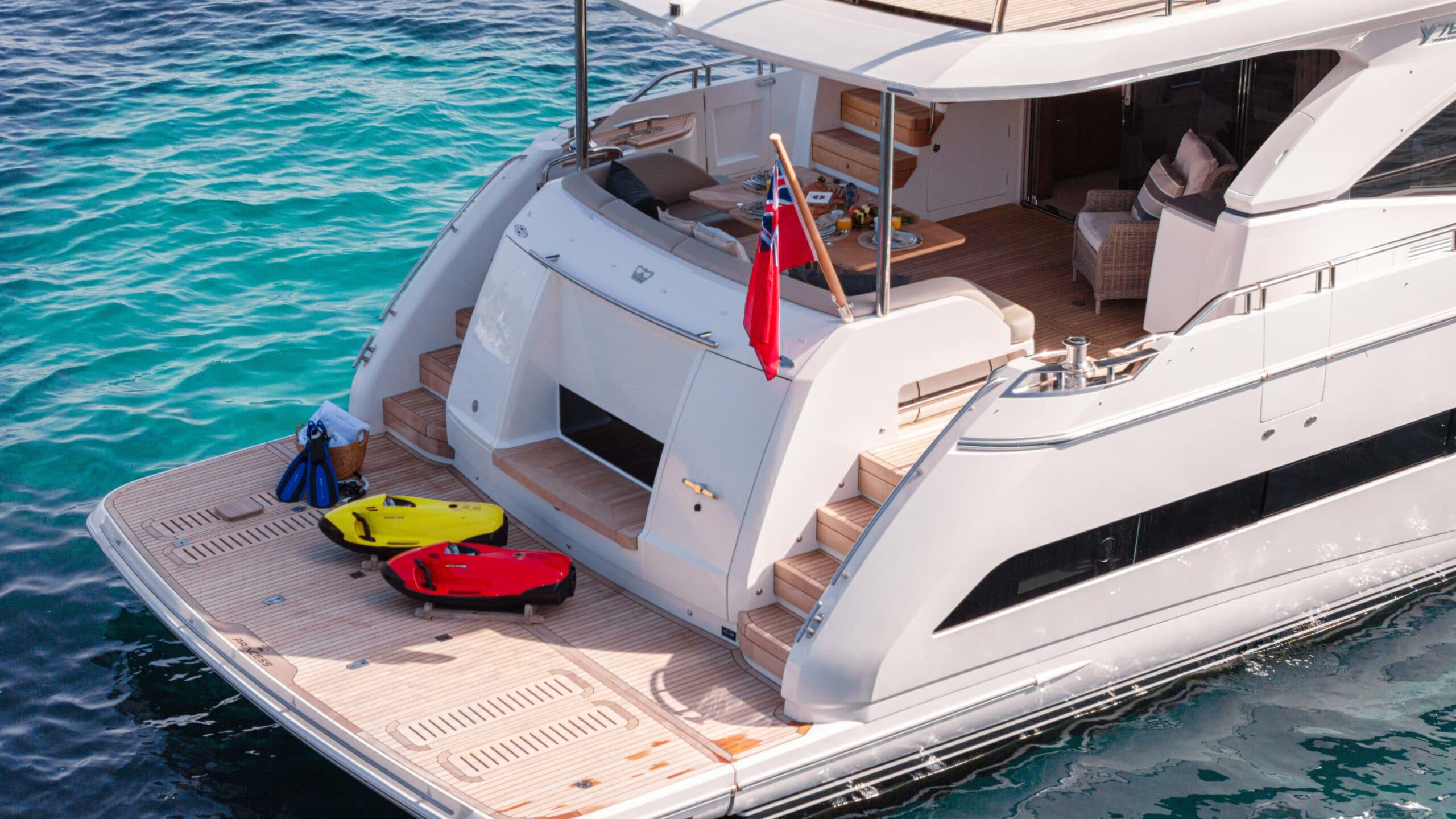 Yacht MIO BARCO, Princess | CHARTERWORLD Luxury Superyacht Charters